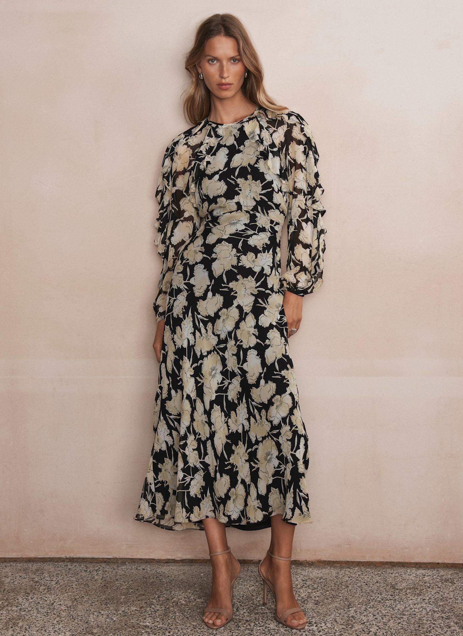 Black Floral Print Maxi Dress – Mint Velvet