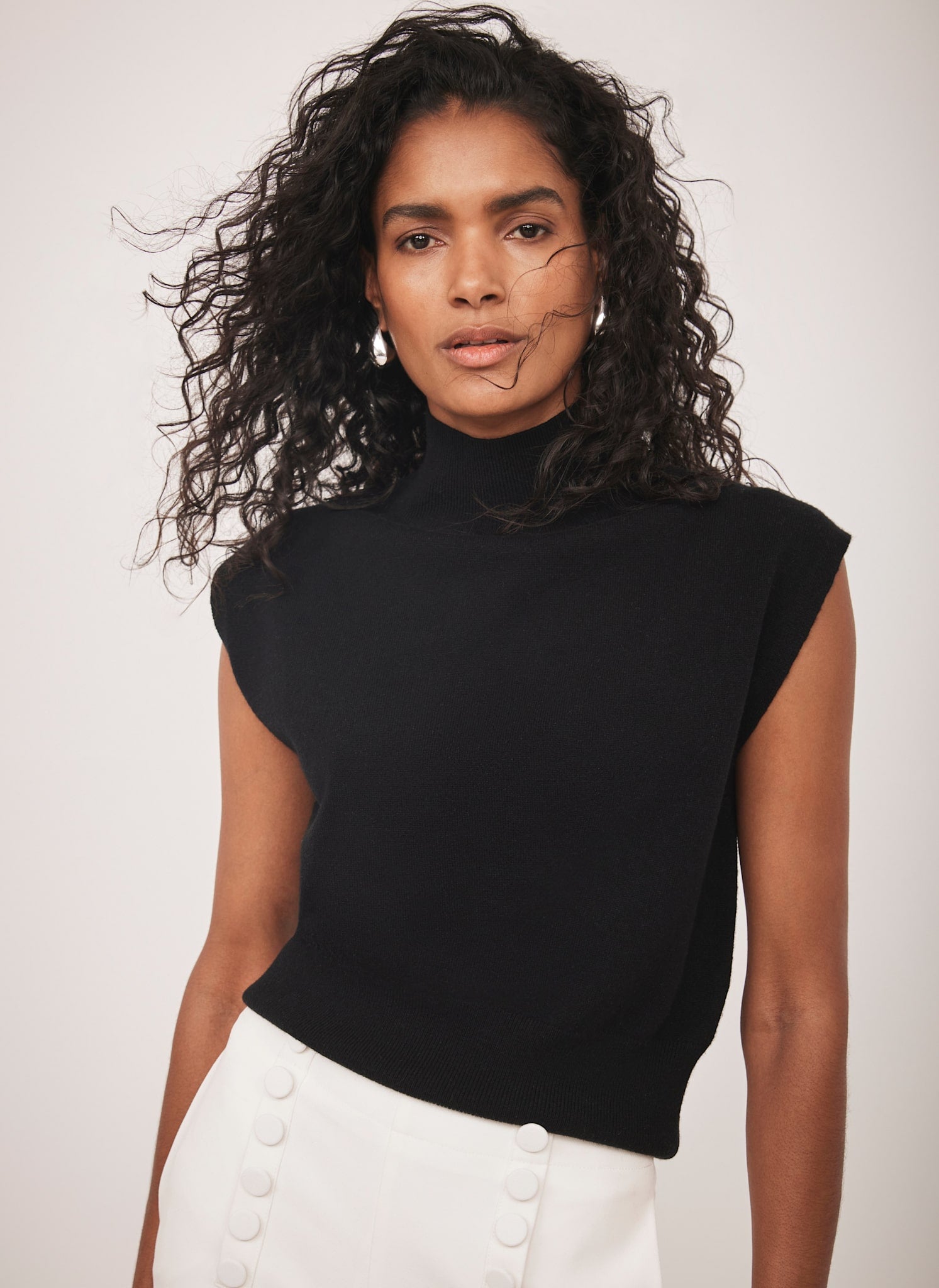 Black Sleeveless Knit Top – Mint Velvet