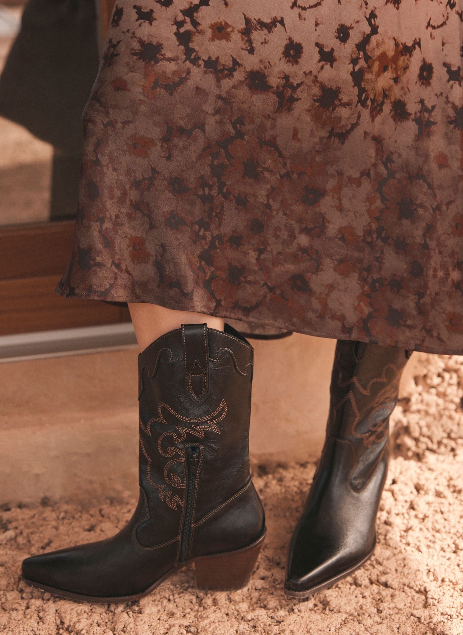 Etta Black Stitched Cowboy Boots – Mint Velvet