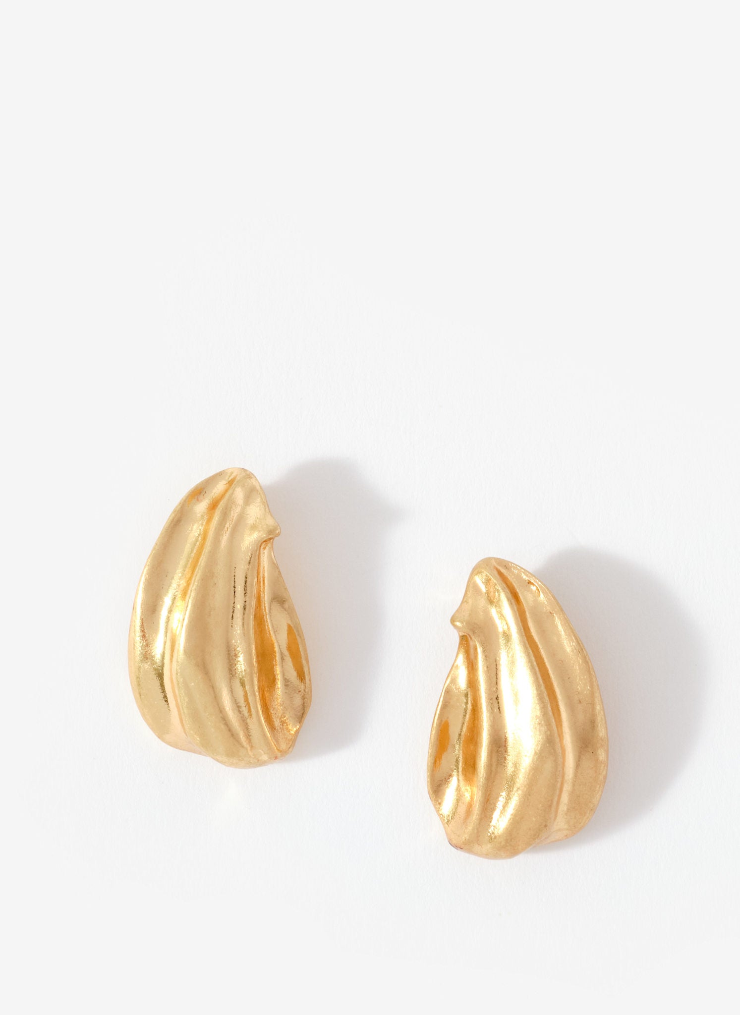 Gold Tone Textured Stud Earrings – Mint Velvet
