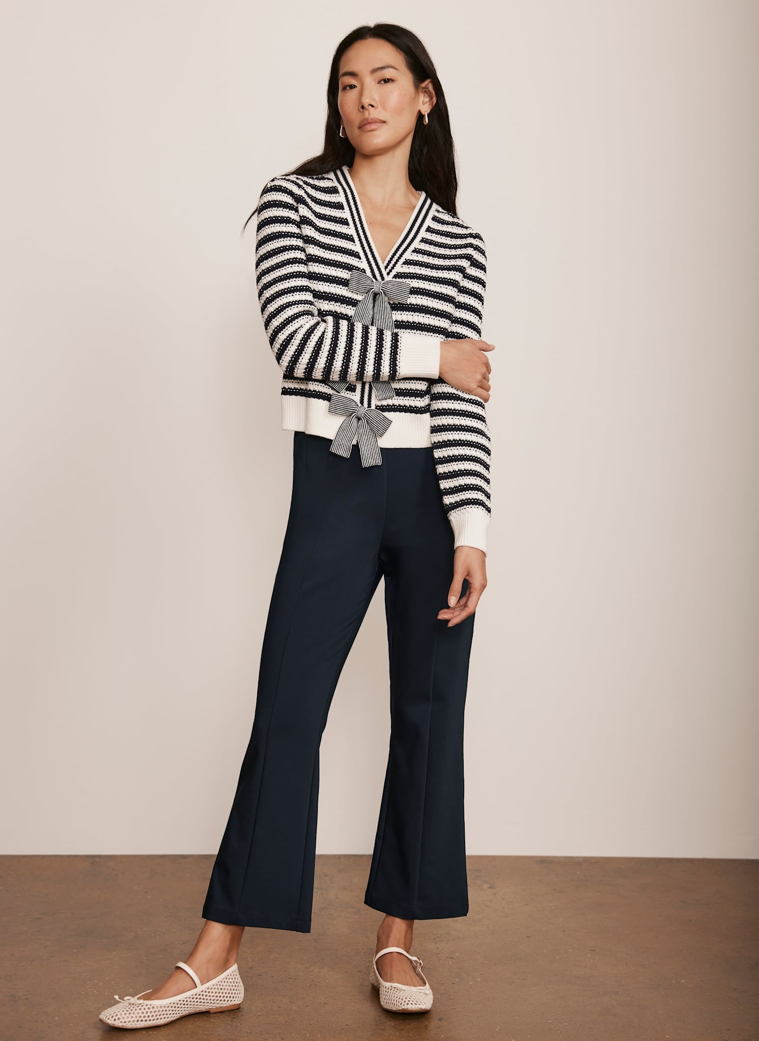 Navy Kick Flare Cropped Trousers – Mint Velvet